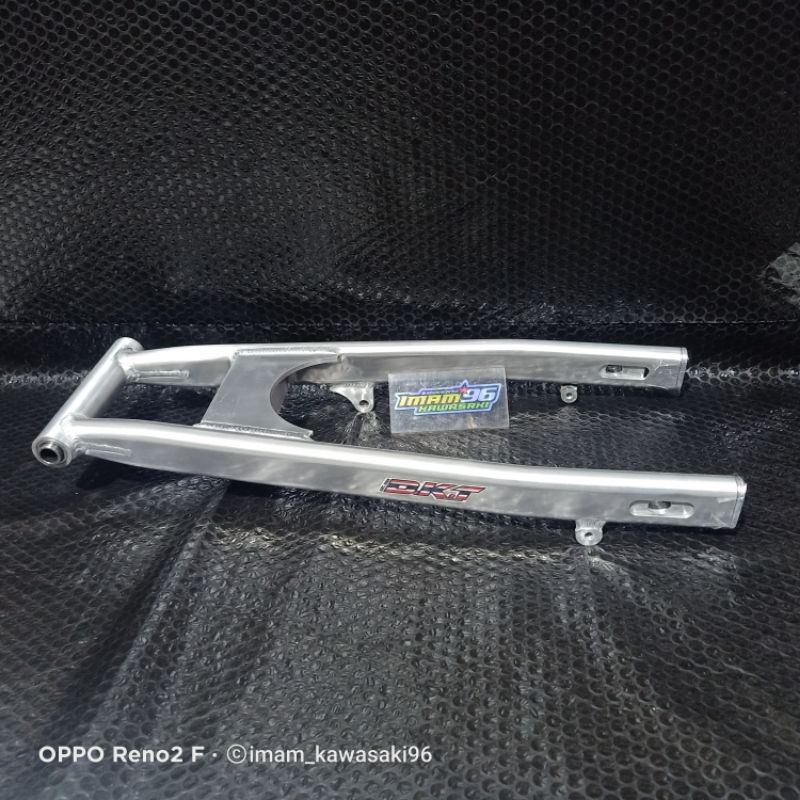 Jual arm swing arm DKT ninja R atau NINJA SS mounting bawah ORIGINAL ...