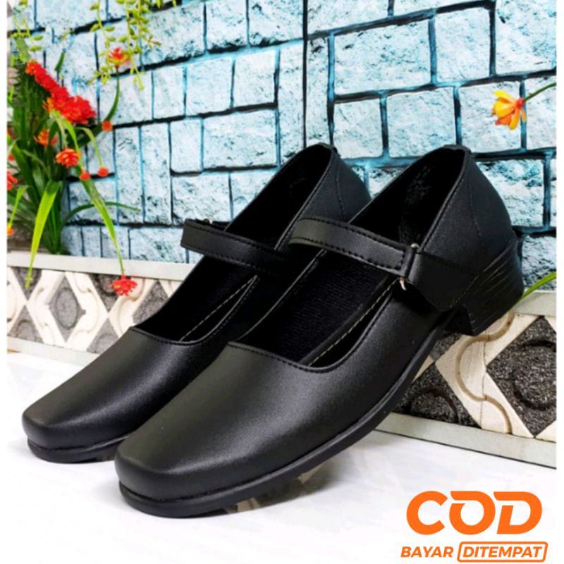 Jual Sepatu Pantofel Wanita Hitam Hak 3 Cm Cewek Sekolah Kantor ...