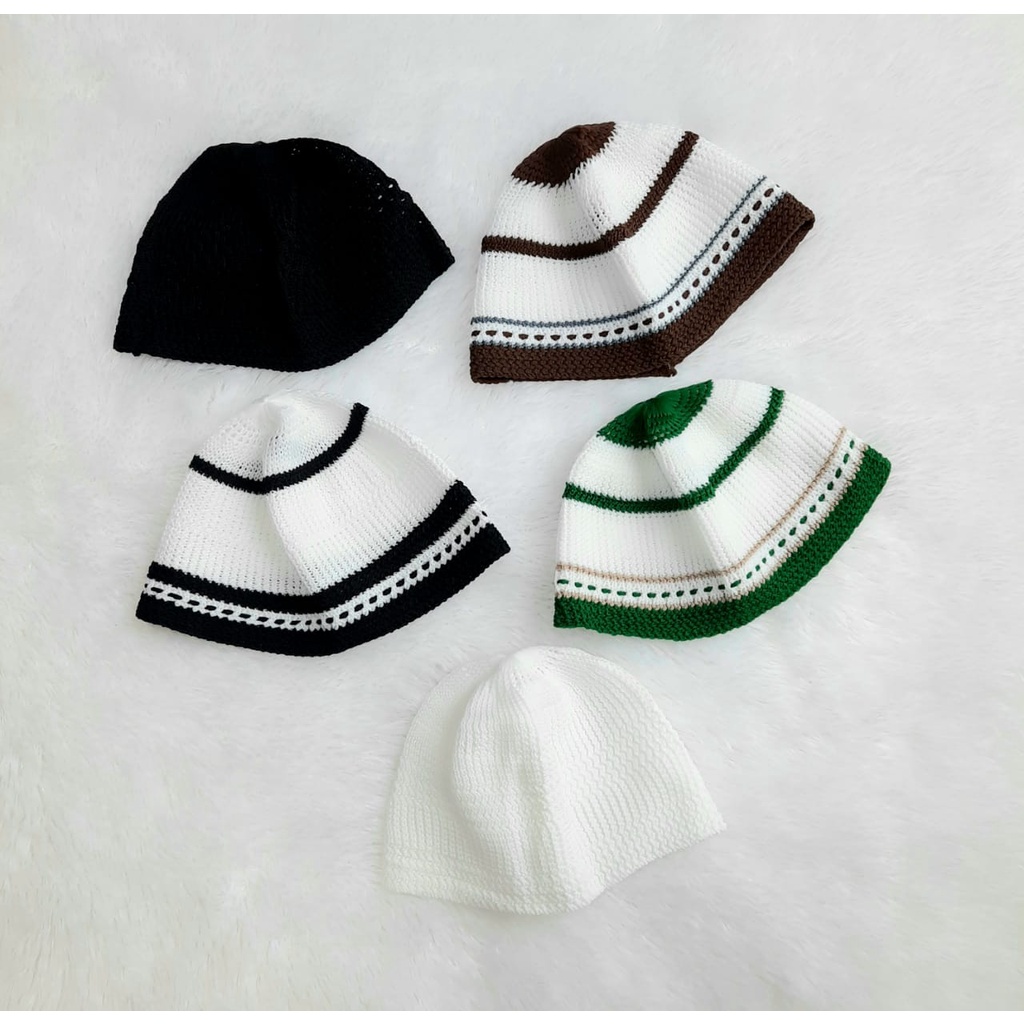 Jual Peci Anak 0-2 Tahun / Peci / Peci Warna / Peci Polos / Peci ...