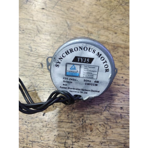 Jual Dinamo Motor Rotary Swing Kipas Angin Arashi Sekai SYNCHRONOUS AS ...