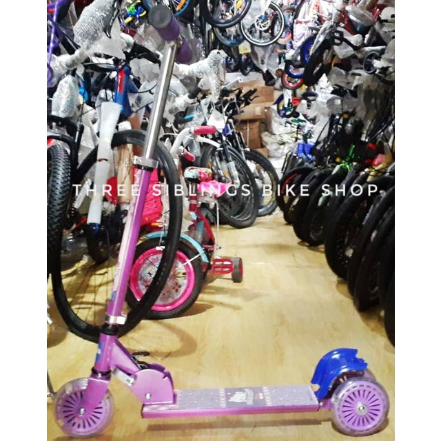 Jual SCOOTER RODA TIGA RMB ELEMENT KARAKTER HELLO KITTY BAHAN ALLOY ...