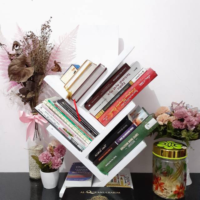 Jual Rak Buku Miring - Tilted Bookshelf | Shopee Indonesia