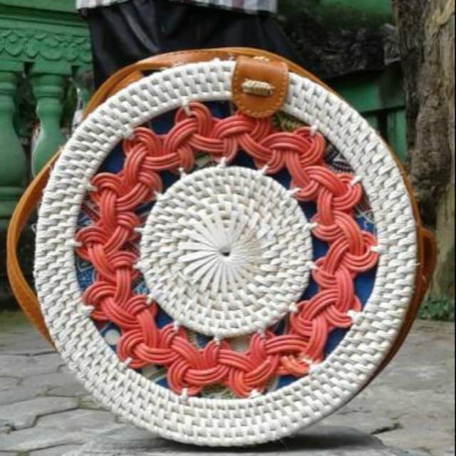 Jual tas rotan sumpe gendit | Shopee Indonesia