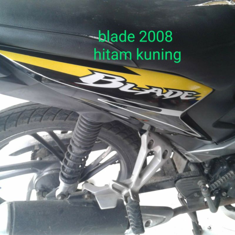 Jual Stiker Striping Honda Blade Hitam Kuning | Shopee Indonesia