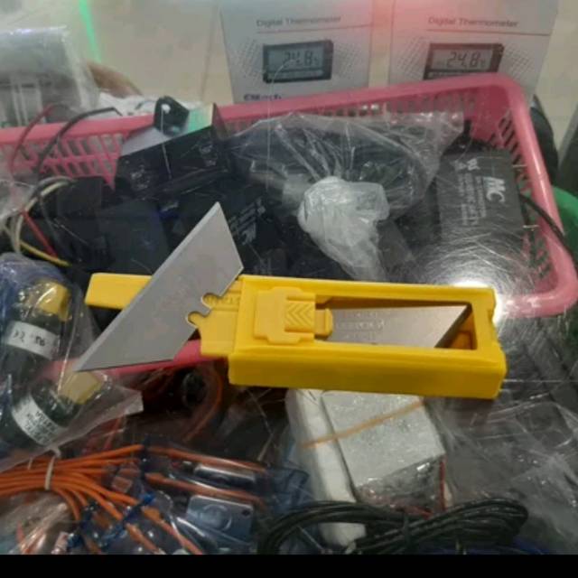 Jual mata cutter pisau stanley pu buat alat potong pu ducting | Shopee ...