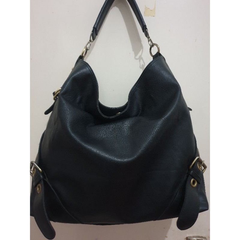 Jual Tas hobo kulit brand cambio ori | Shopee Indonesia
