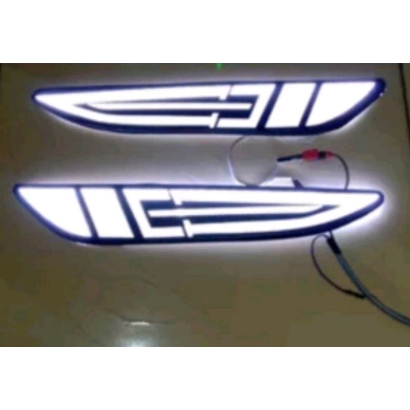 Jual lampu bodykit lampu variasi bodykit xpander MDP | Shopee Indonesia