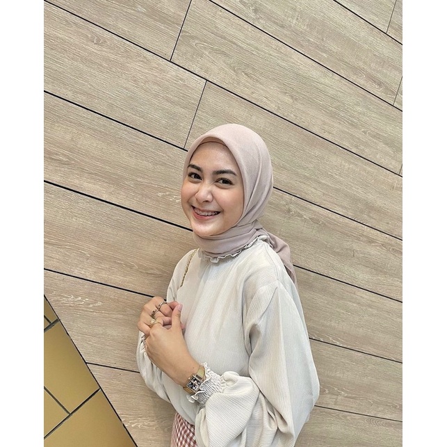 Jual Daarina Bella Square (nude series) | Shopee Indonesia
