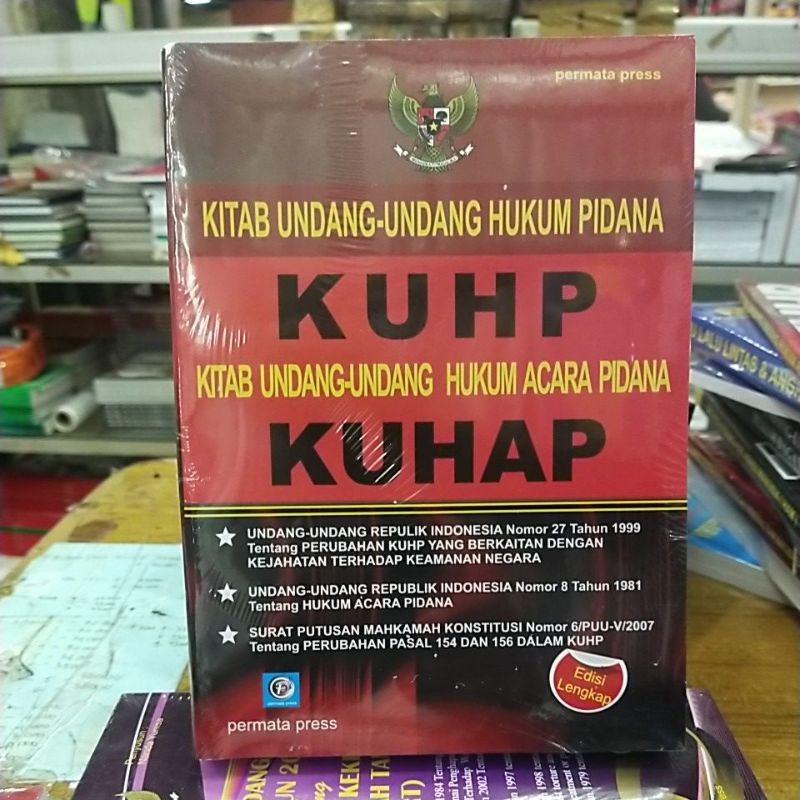 Jual BUKU KHUP DAN KUHAP BESERTA PENJELASANYA. | Shopee Indonesia