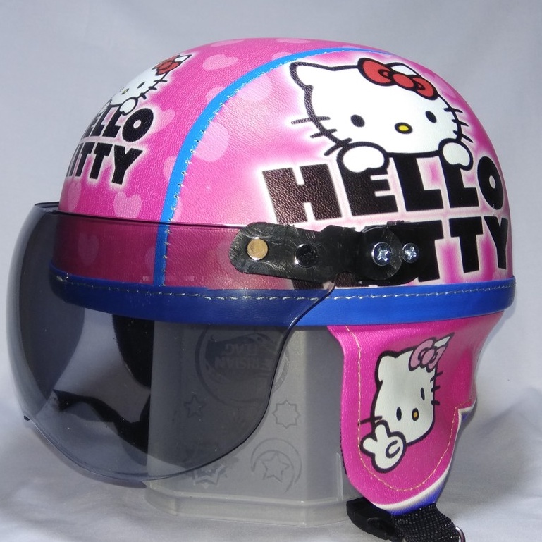 Jual Helm Anak Model Retro Sinchan Chips Hello Kitty | Shopee Indonesia