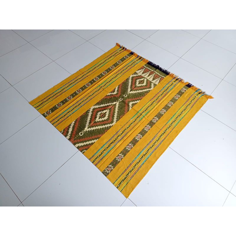 Jual Kain Tenun Blanket Halusan kuning motif Manado terbaru | Shopee ...