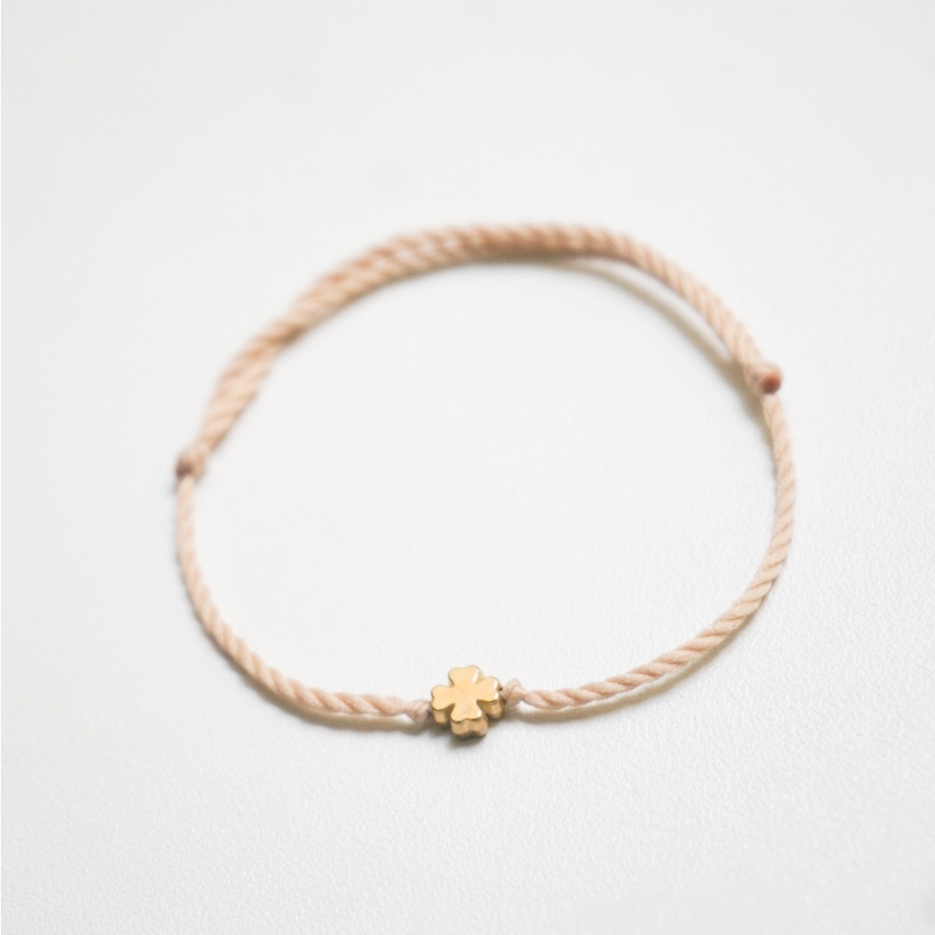 Jual Clover Twist Bracelet | Gelang Simple | Gelang Murah | Gelang ...