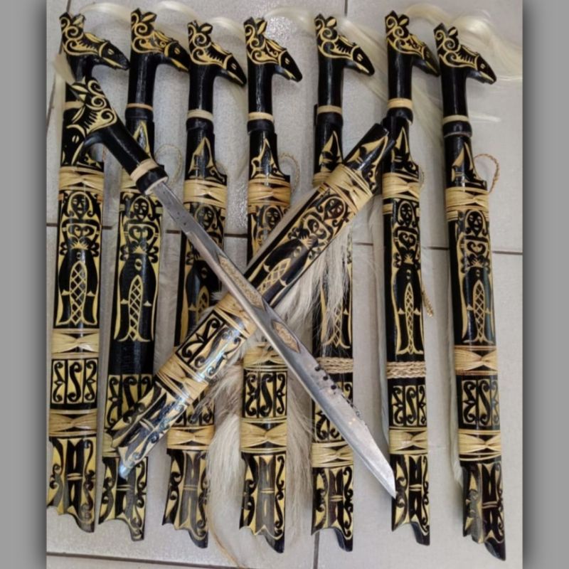 Jual Mandau Khas Dayak Kalimantan - South Borneo | Shopee Indonesia