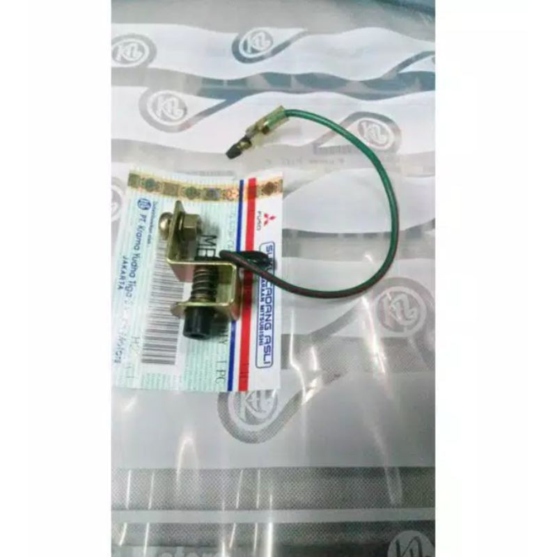 Jual switch handel rem tangan tuas rem tangan L300 pick up orsinil asli ...