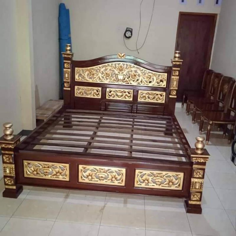 Jual dipan/divan/tempat tidur kayu jati ukir rahwana FREE ONGKIR ...