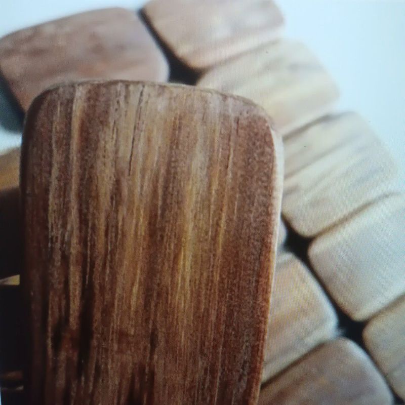 Jual gaharu kalimantan liontin kayu hidup berulir | Shopee Indonesia
