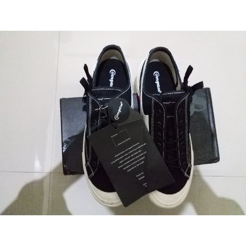 Jual sepatu compass proto reissue | Shopee Indonesia