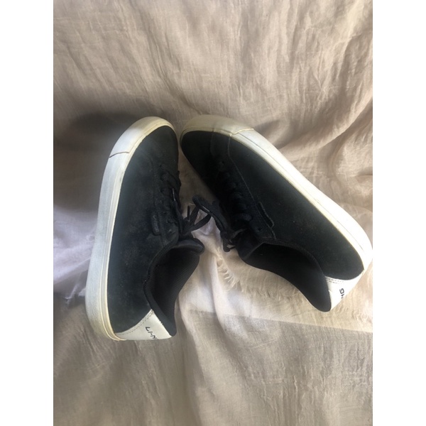 Jual Sepatu Thrift Unisex | Shopee Indonesia