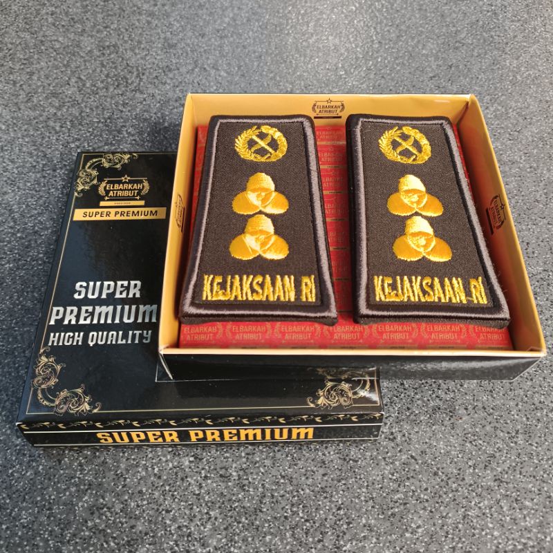 Jual PIN PERSAJA WING PERSAJA KEJAKSAAN RI JAKSA PANGKAT PDH KEJAKSAAN ...