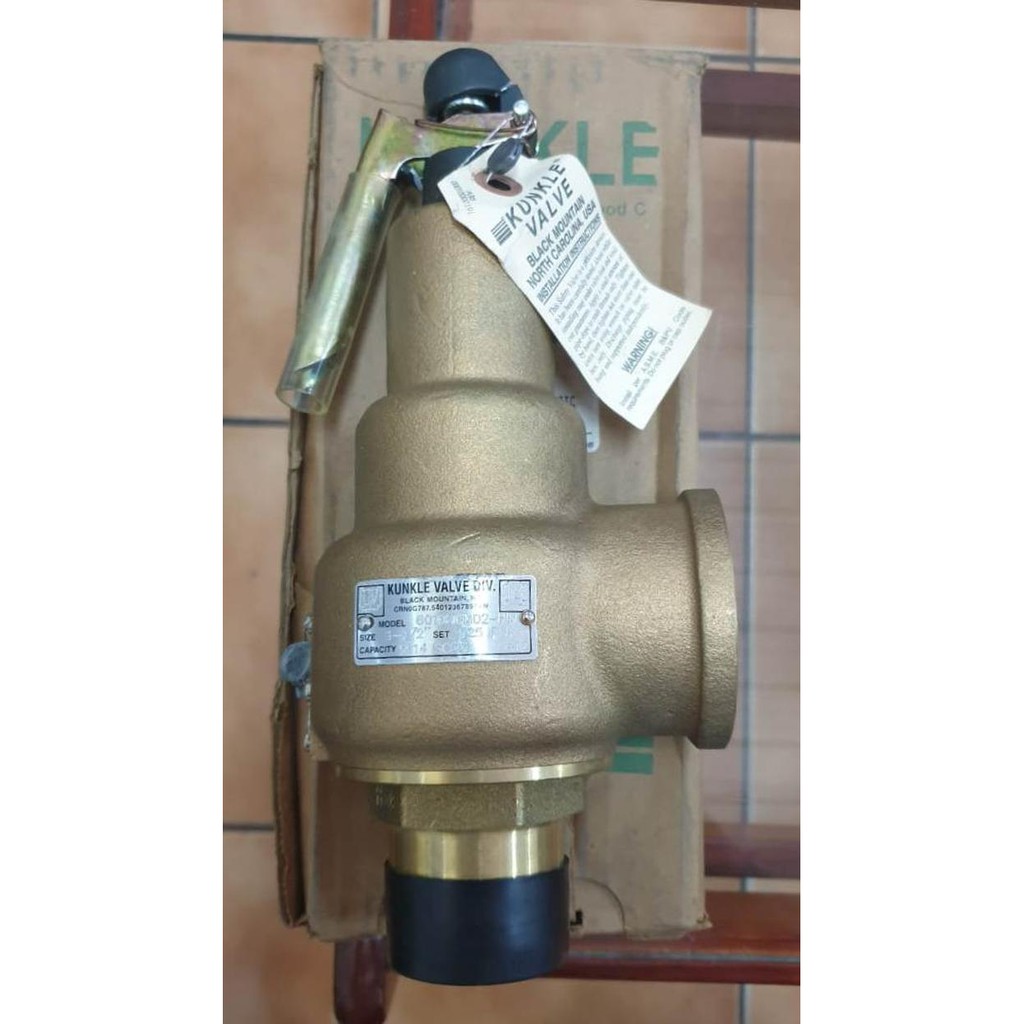 Jual Safety Valve KUNKLE Set 125 PSI 1-1/2 Inch x 2 Inch Model 6010HGM02 | Shopee Indonesia