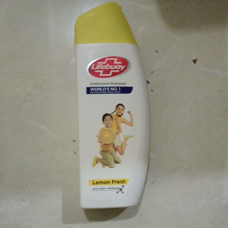Jual LIFEBUOY LEMON FRESH BODY WASH 300ML | Shopee Indonesia