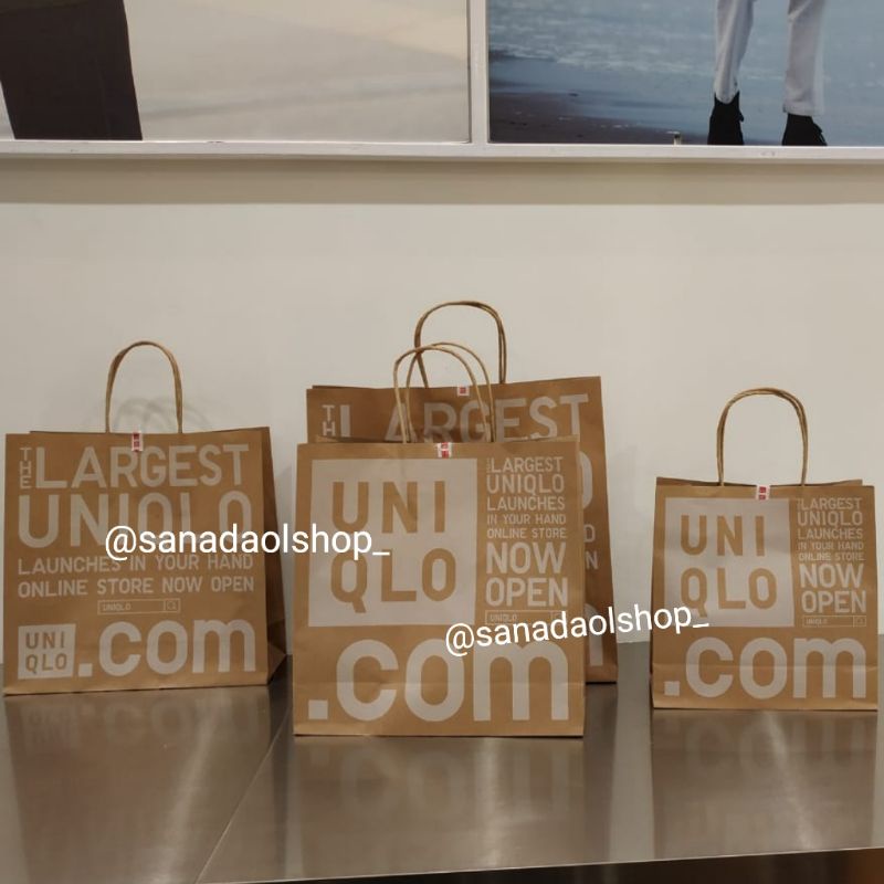 Jual TIDAK BISA PAPERBAG SAJA !!! PaperBag UNIQLO / paper bag UNIQLO ...