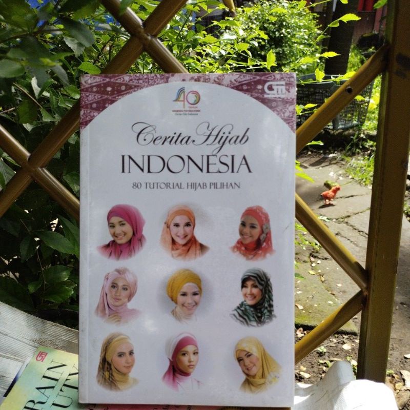 Jual buku cerita hijab Indonesia 80 tutorial hijab pilihan | Shopee ...