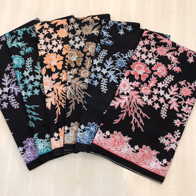 Jual KATUN PRIMA HALUS Kain Batik Merak Velvet Merah Biru Hitam ...