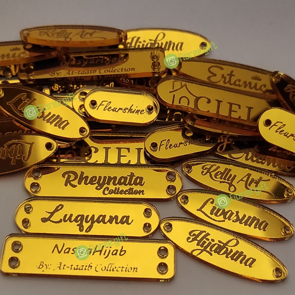 Jual Label Hijab Akrilik EMAS 1x3 cm | Label Hijab Branding | Custom ...