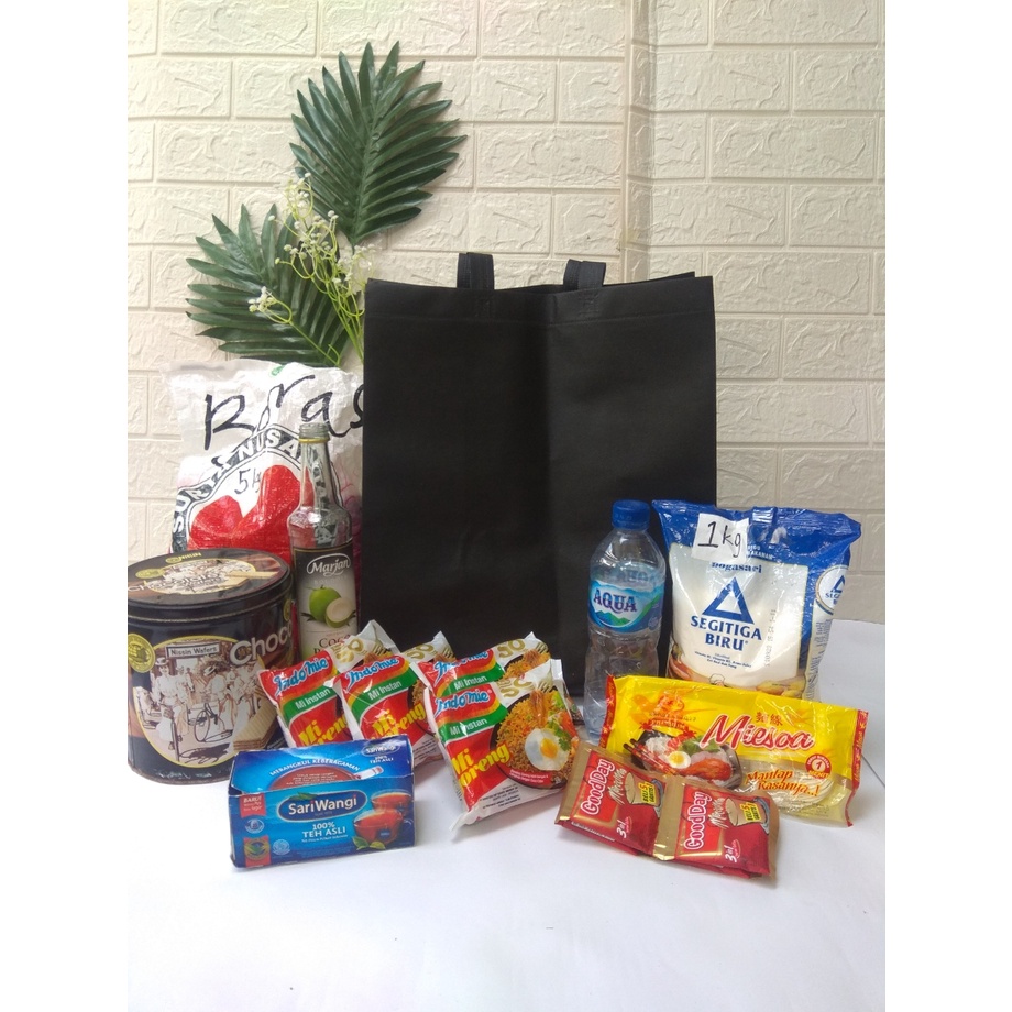 Jual Tas SPUNBOND JUMBO Goodie Bag 35x20x40 Super Tebal 100 gsm Tas ...