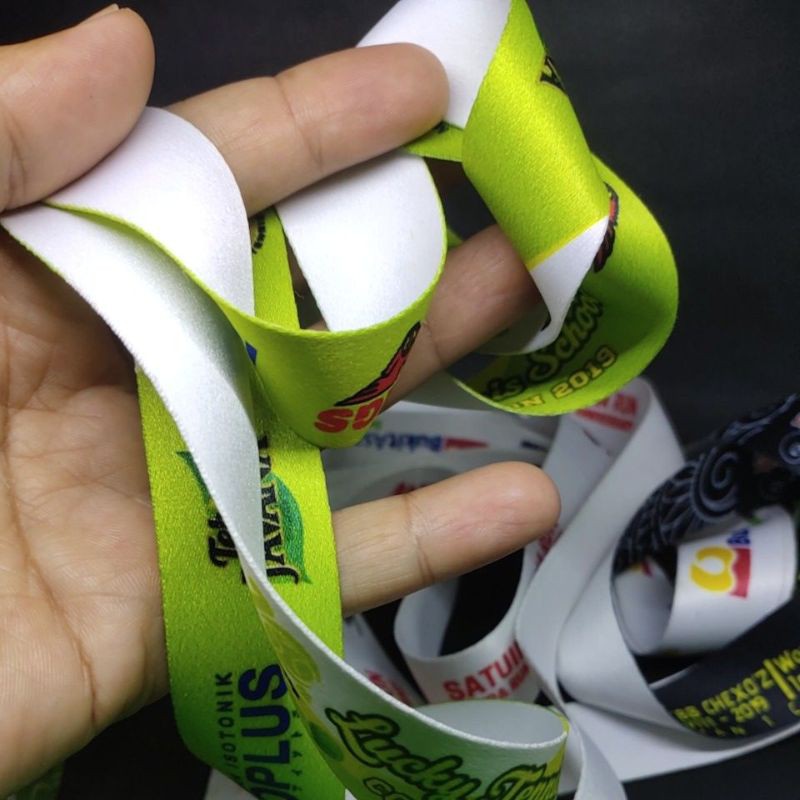 Jual Tali medali custom logo dan tulisan berwarna | Shopee Indonesia