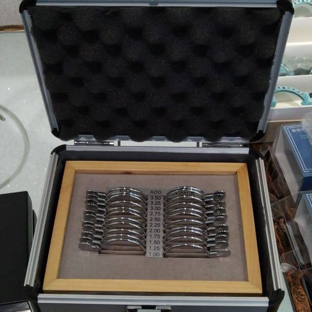 Jual TRIAL LENS PROGRESSIVE / TES MATA PROGRESSIVE / ALAT OPTIK / TEST ...