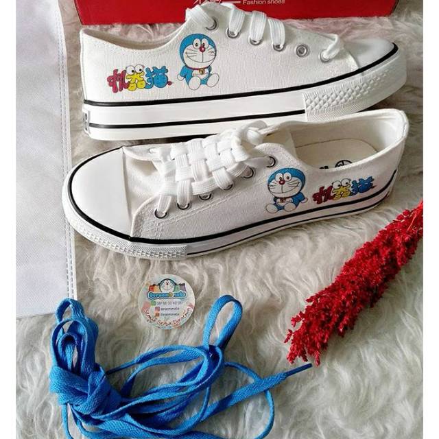 Jual Sepatu kets doraemon converse | Shopee Indonesia
