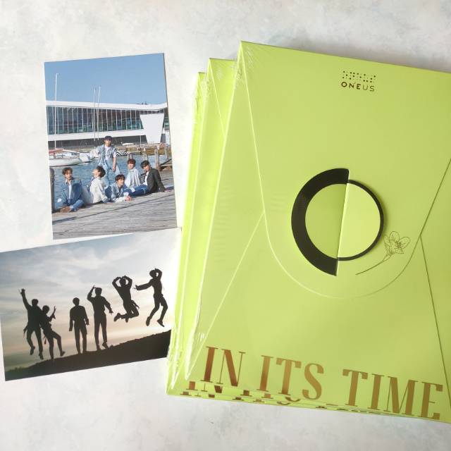 Jual SEALED ALBUM ONEUS In Its Time + MMT special limited postcard ...