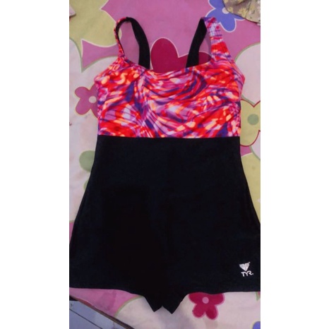 Jual preloved baju renang TYR | Shopee Indonesia