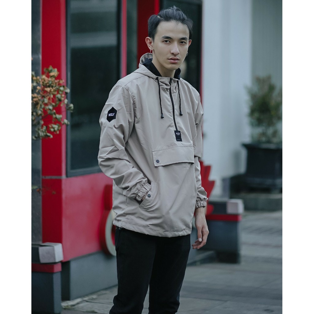 Jual JAKET PARASUT PARASIT PRIA COUGLE STREETWEAR WOLV PREMUIM SPESIAL ...