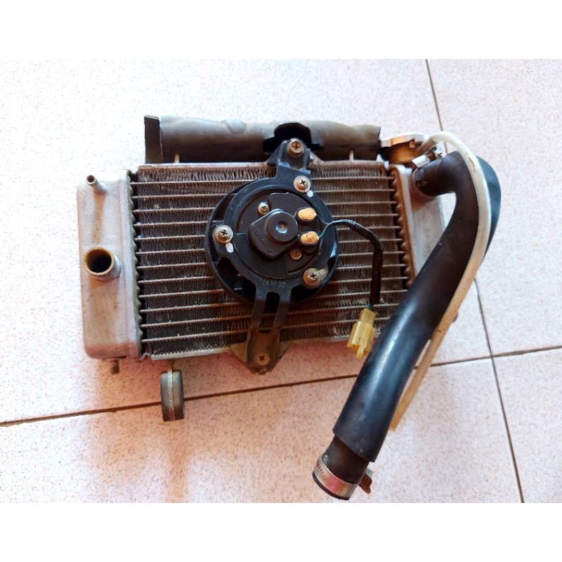 Jual Radiator set kipasnya Vixion old pnp Mx old original | Shopee ...