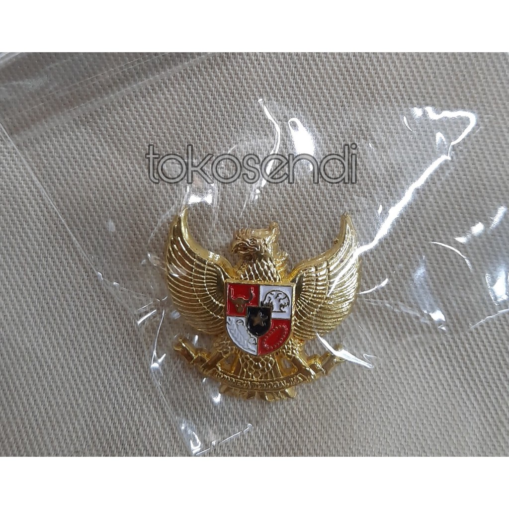 Jual Pin Garuda Ukuran 3cm Bahan Coran Tebal | Shopee Indonesia