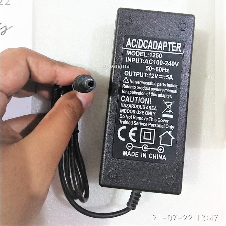 Jual ADAPTER AC to DC 12V 5A jek 5.5x2.5mm 60W Adaptor LED CCTV DVR ...