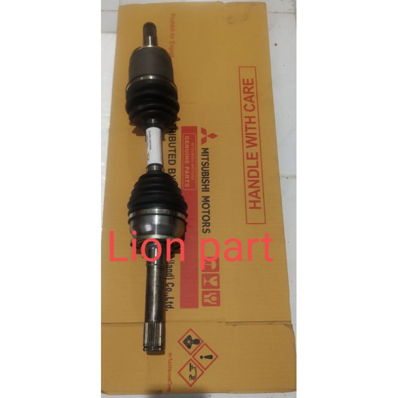 Jual as roda depan/cv joint assy/drive shaft Mitsubishi L200 strada 2800cc Mega Cabin 2500cc ...