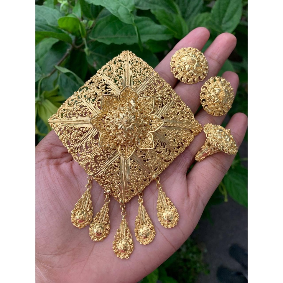 Jual bros alpaka bali set kebaya motif wajik jumbo polos | Shopee Indonesia