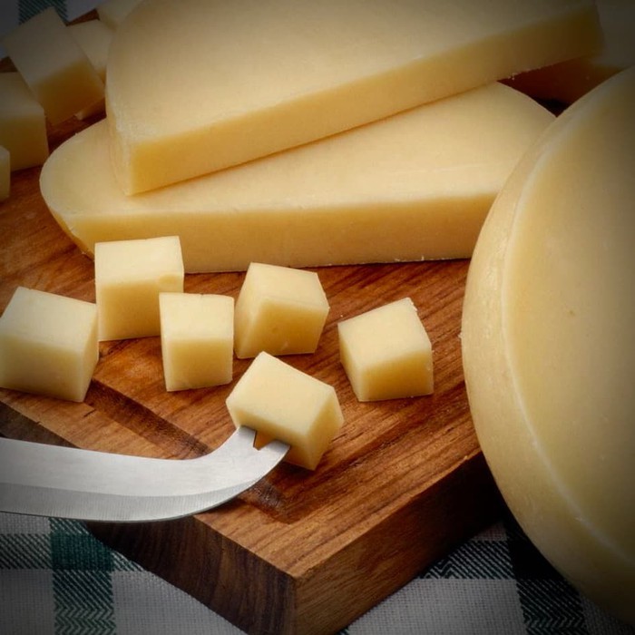 Jual Grandpa's Cheese Provolone Block 100% Fresh Milk / Keju Provolone ...