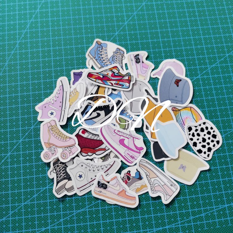 Jual isi 32 pcs stiker sepatu topi minimalis sticker kertas gambar ...