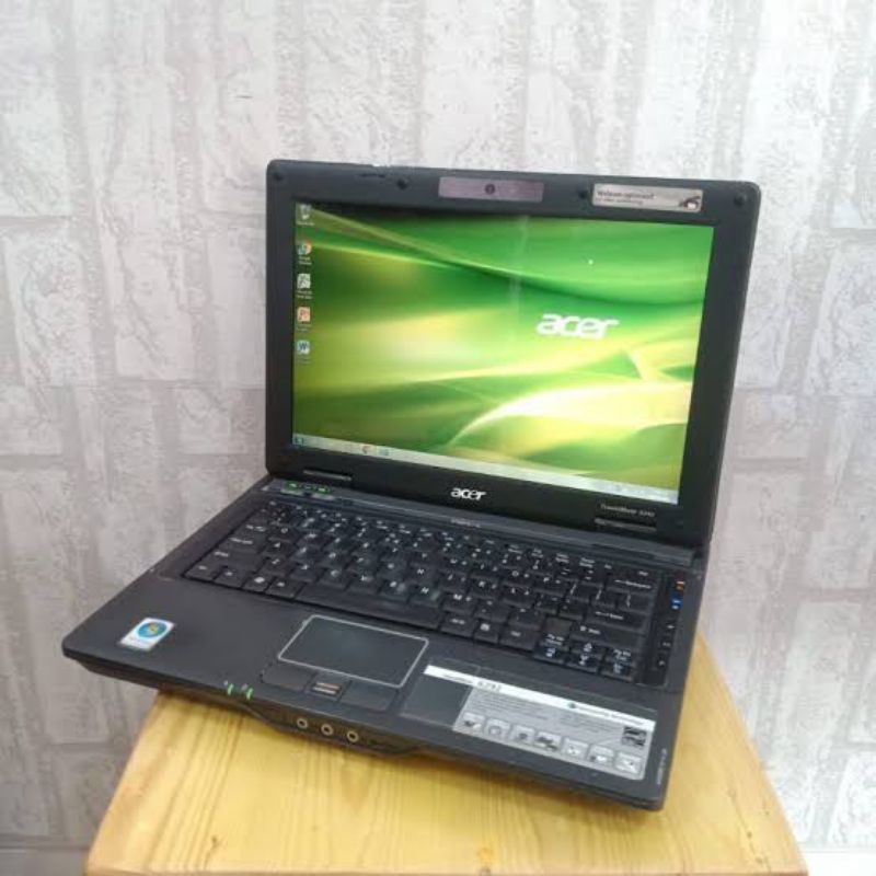 Jual Laptop murah anti lelet acer lenovo ram 2gb cocok sekali untuk ...