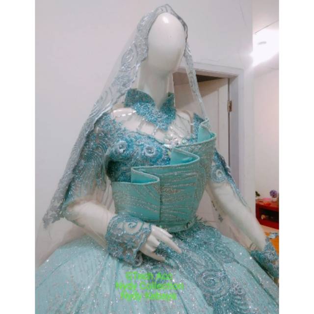 Jual Gaun Pengantin Ekor Model Barbie Warna Baby Blue (a) | Shopee ...