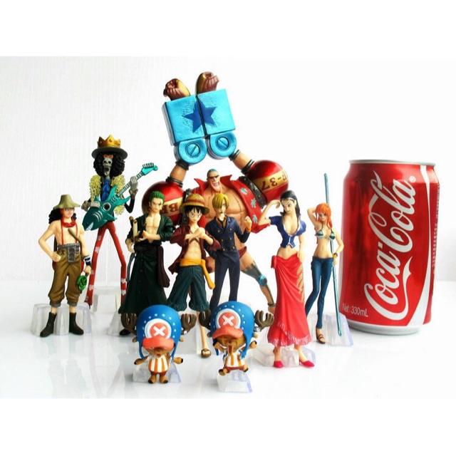 Jual Figure nami luffy / 10pcs figure one piece | Shopee Indonesia