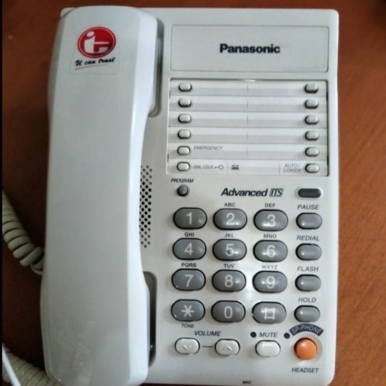 Jual Telepon Rumah Indihome Panasonic KX-T2373 putih SECOND | Shopee ...