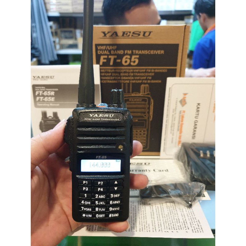 Jual HT YAESU FT-65 R/E DUALBAND - HT YAESU FT65 R/E ORIGINAL GARANSI ...
