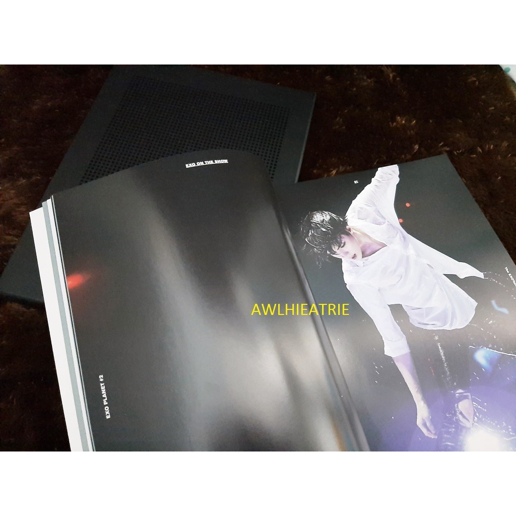 Jual KPOP - EXO PHOTOBOOK CONCERT | Shopee Indonesia