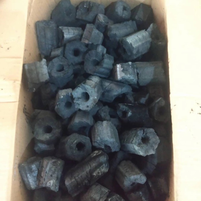Jual (1KG) Arang Briket Sawdust Charcoal BBQ Serbuk Kayu - Kualitas ...